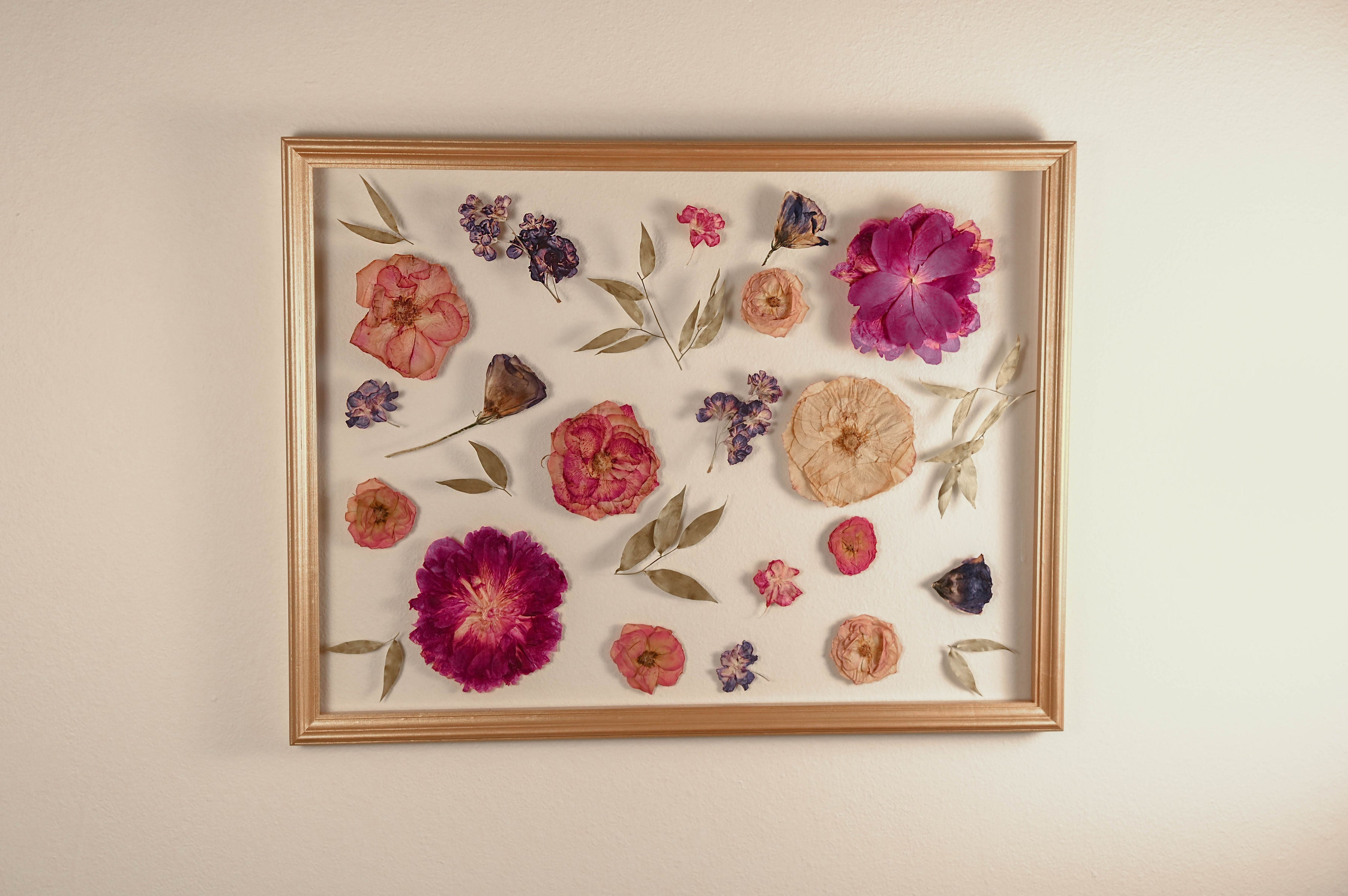 Frames – Roots Floral Preservation